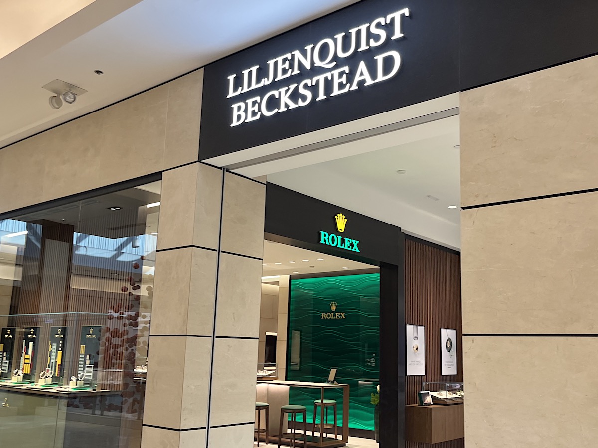 Rolex rolls out at the mall - Store Reporter