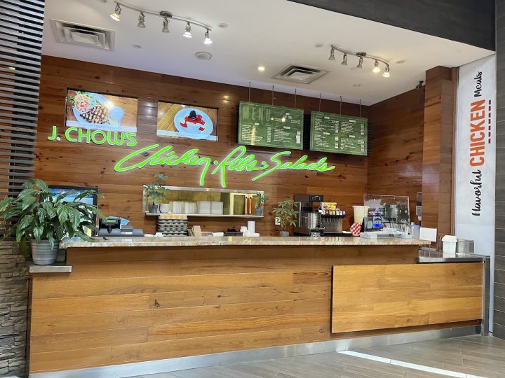 J. Chow's goes dark - Store Reporter