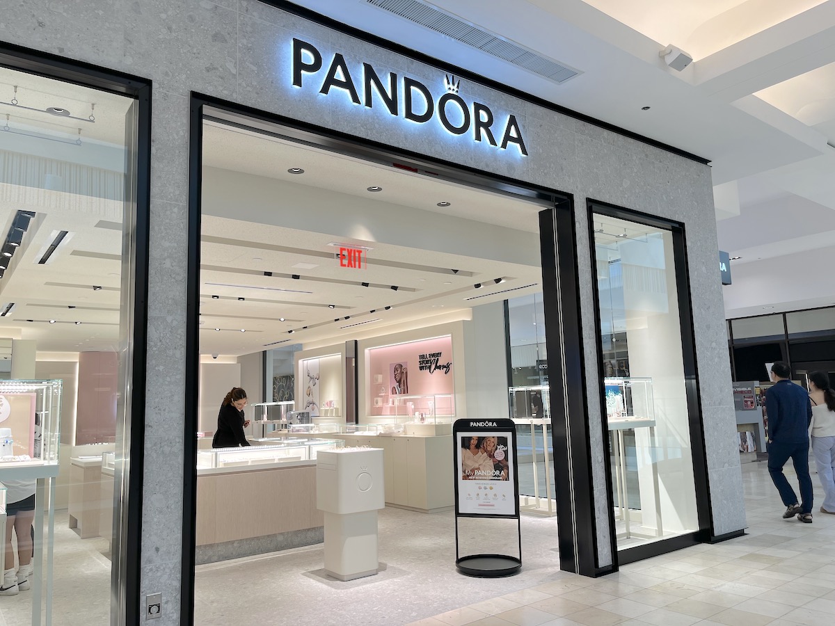 Pandora's back with a new look - Store Reporter