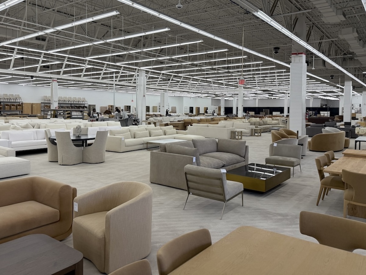 Restoration Hardware sets up shop in Rockville - Store Reporter